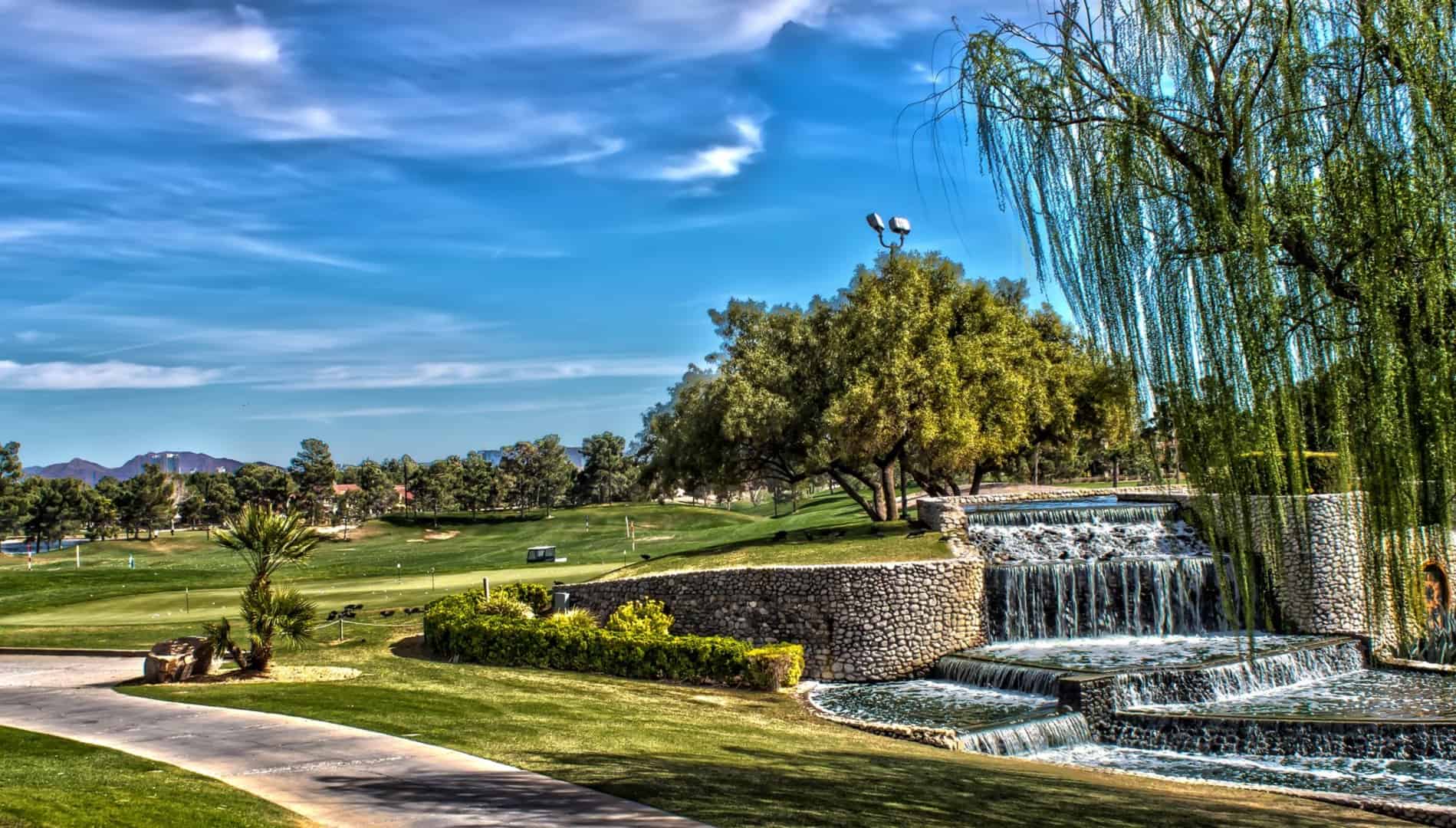 Golf Course & Country Club Communities - Janet Spelman, Realty One Group